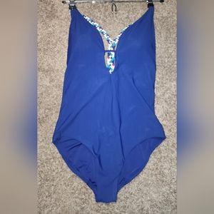 Red Carter | Swim | Nwt Red Carter Plunge One Piece Swimsuit Size Med ...